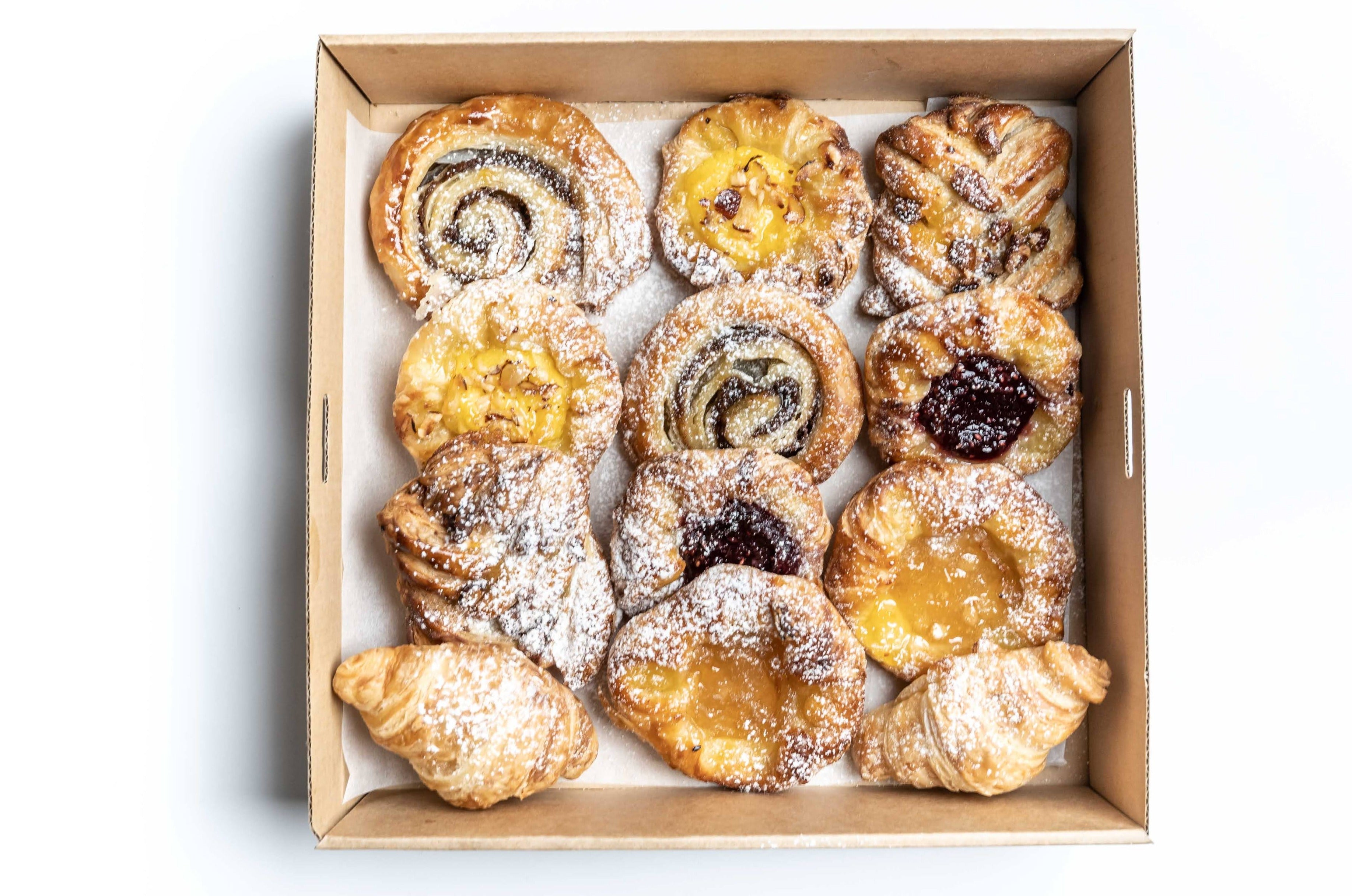 Mini Pastries Platter – Delisse
