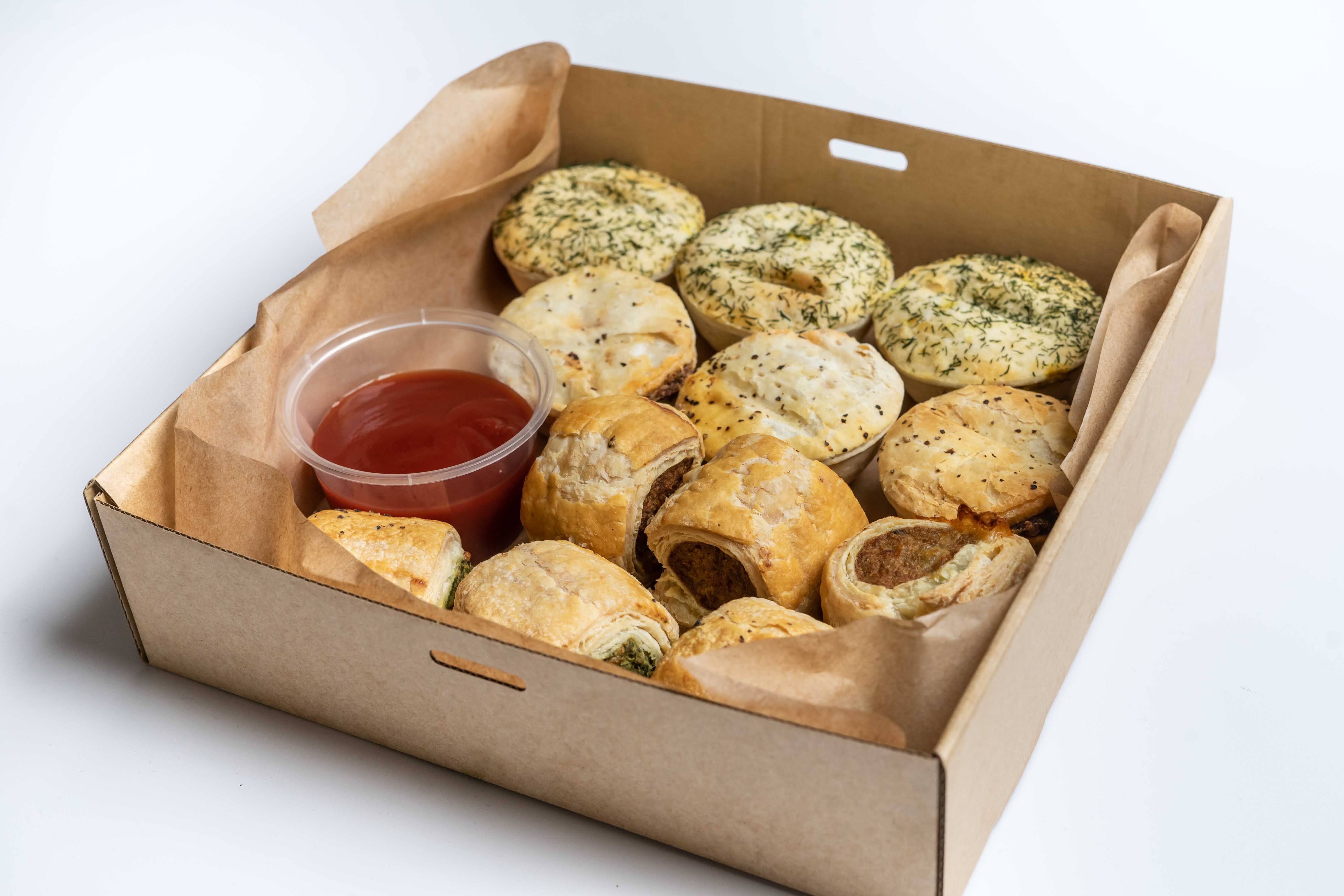 Mini Pies and Sausage Rolls – Delisse
